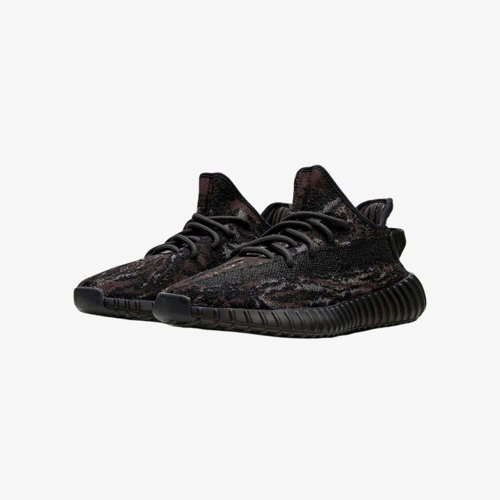 Yeezy Boost 350 | Unfazed
