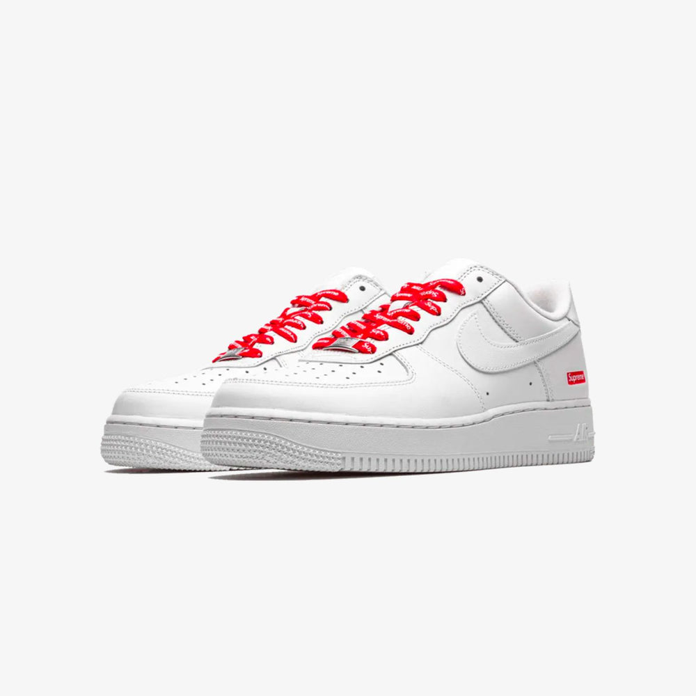 Nike Air Force 1 Low "Supreme White" | Unfazed
